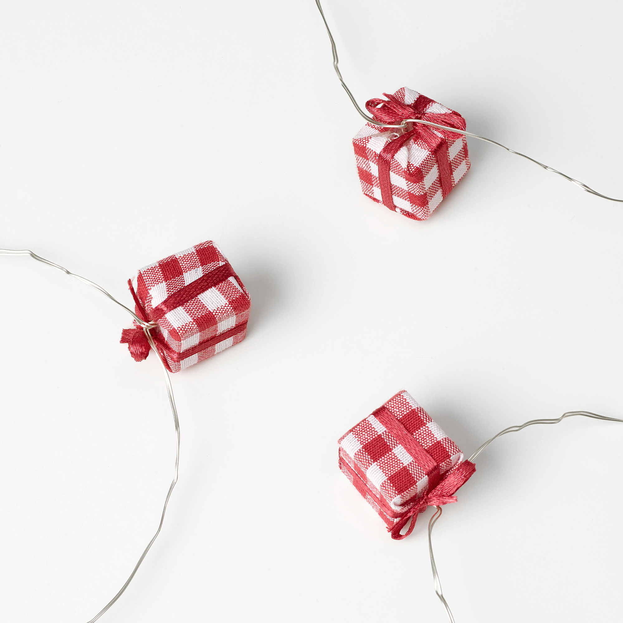 STRÅLA - LED lighting chain with 15 lights, battery-operated/gift box ...